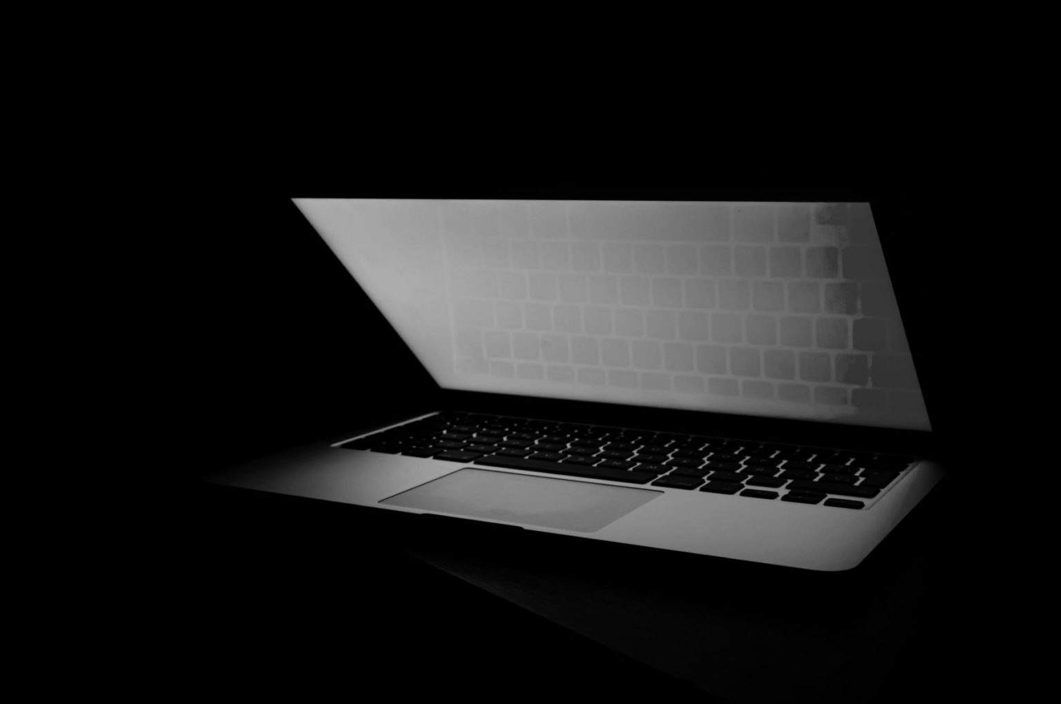 7 Best keyboards for day trading in 2022 | An active traders perspective